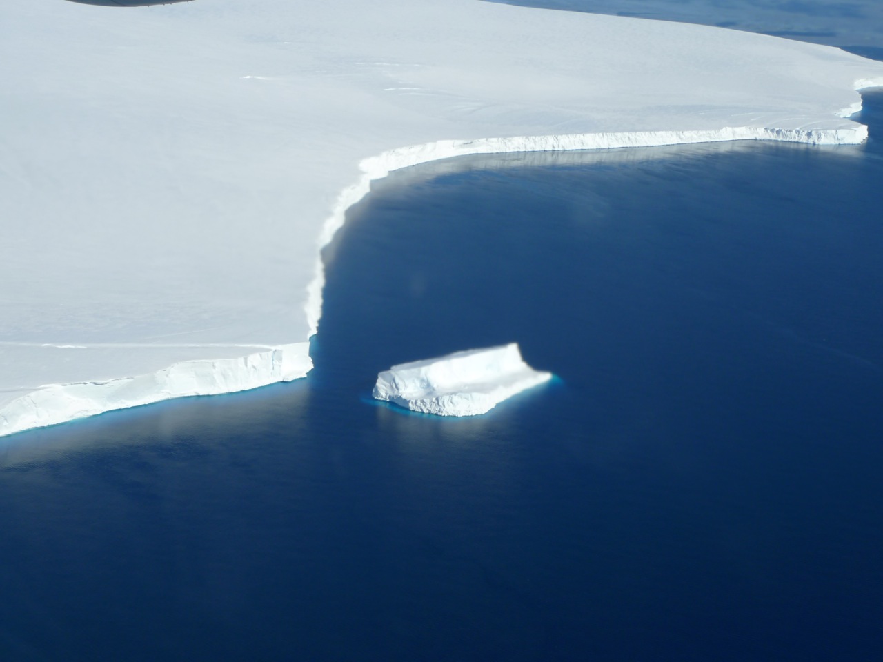 The Multiple Faces of Antarctic Ice – State of the Planet