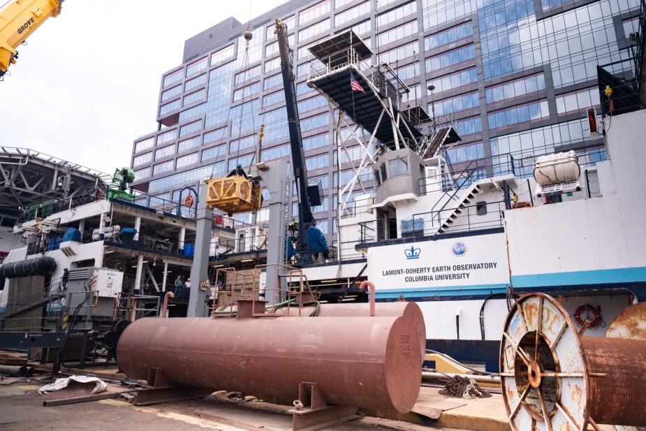 Only 270 Million Square Kilometers to Go: The R/V Marcus G. Langseth ...